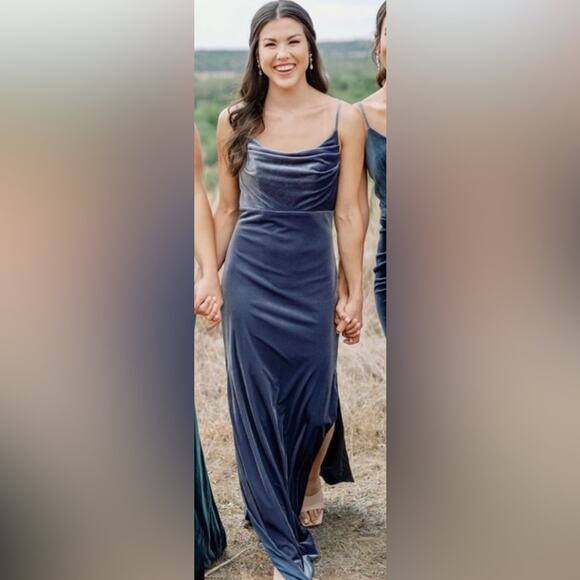 Revelry | Dresses | Nwt Revelry Velvet Skye Dress In Royal Blue 66 ...